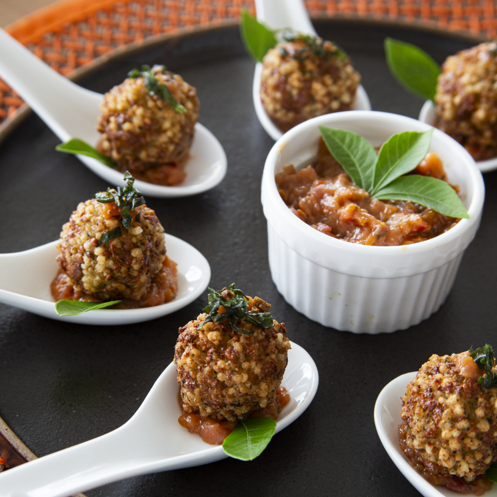 Receita: O Olho do Mar (Bolinho de massa de Tapioca com recheio de filé ...